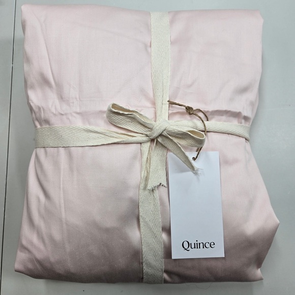 Quince | Bedding | Nwt Quince Luxury Organic Sateen Fitted Sheet Set ...